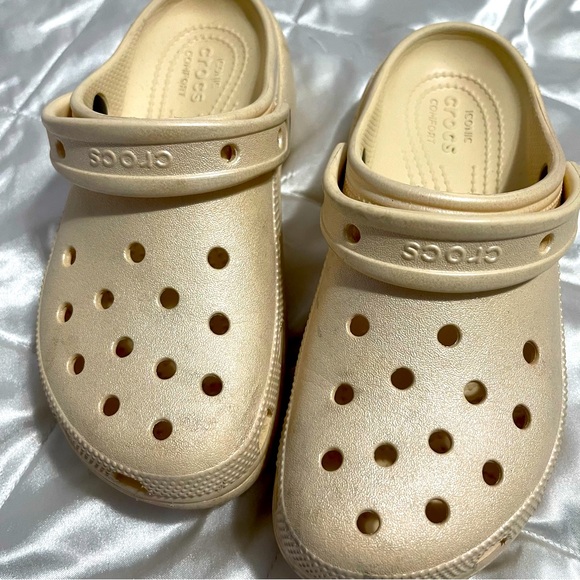 CROCS | Shoes | Platform Champagne Shimmer Crocs | Poshmark